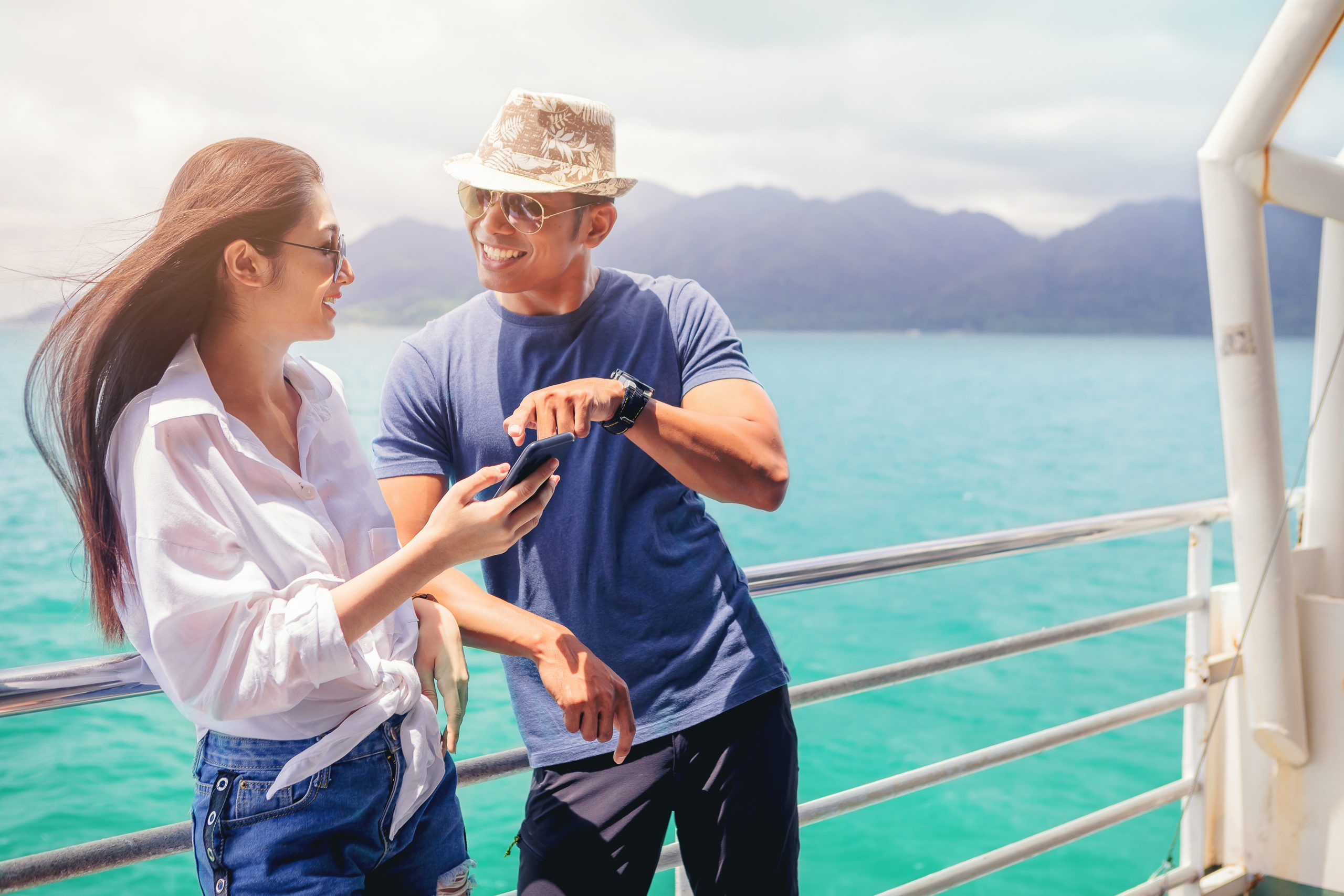 The 9 Best Tech Gadgets to Enhance Your Cruise Vacation - Cruising ...